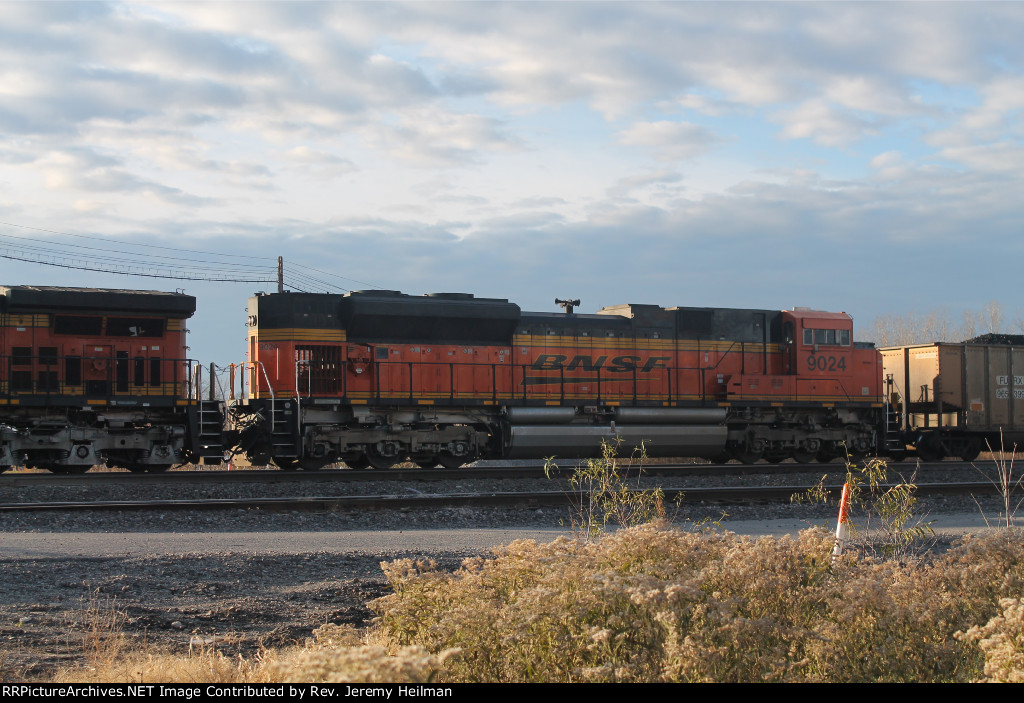 BNSF 9024 (1)